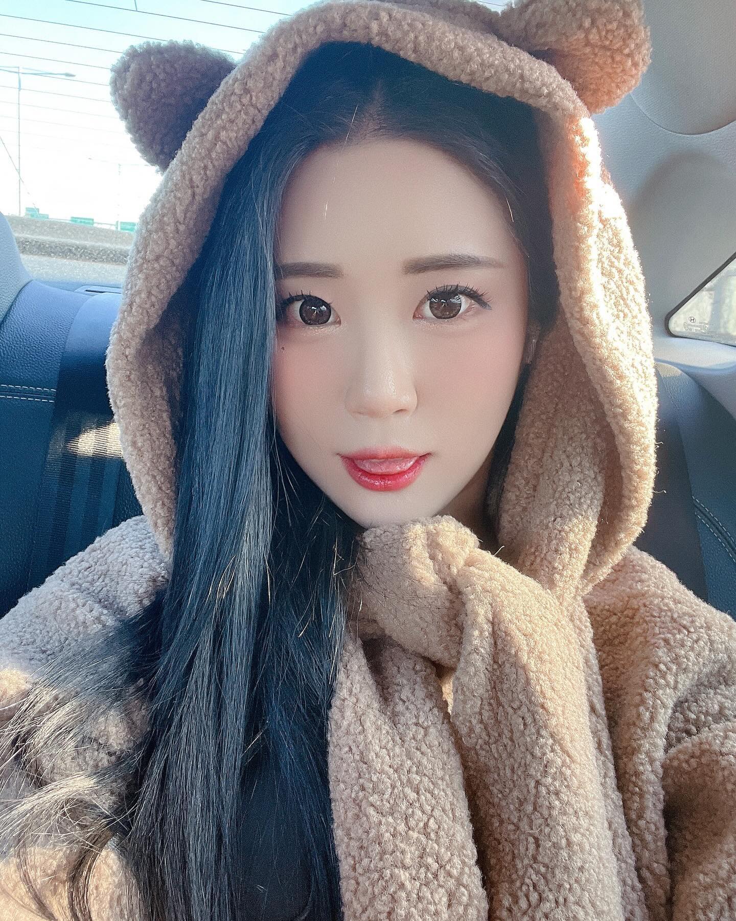 💋걸크러쉬 보미 bomistry💋 - NMOMENT